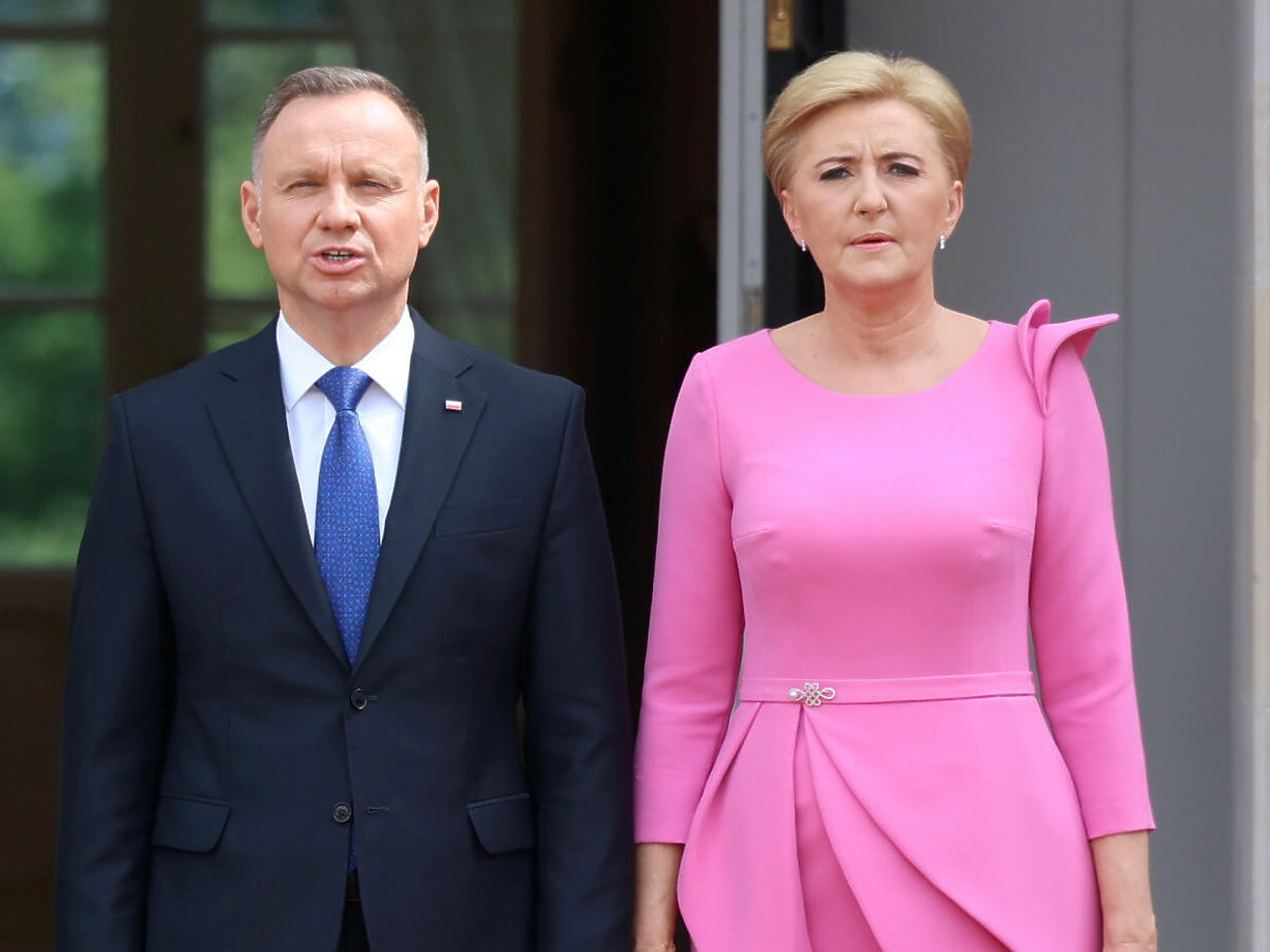 Agata Duda w wersji Barbie? Pierwsza dama w różu na spotkaniu z parą prezydencką z Korei