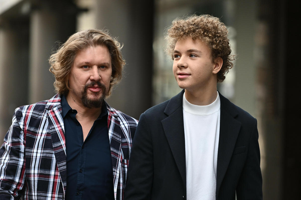 Tak dziś wygląda Waldek ze "Złotopolskich". Andrzej Nejman zabrał syna ...