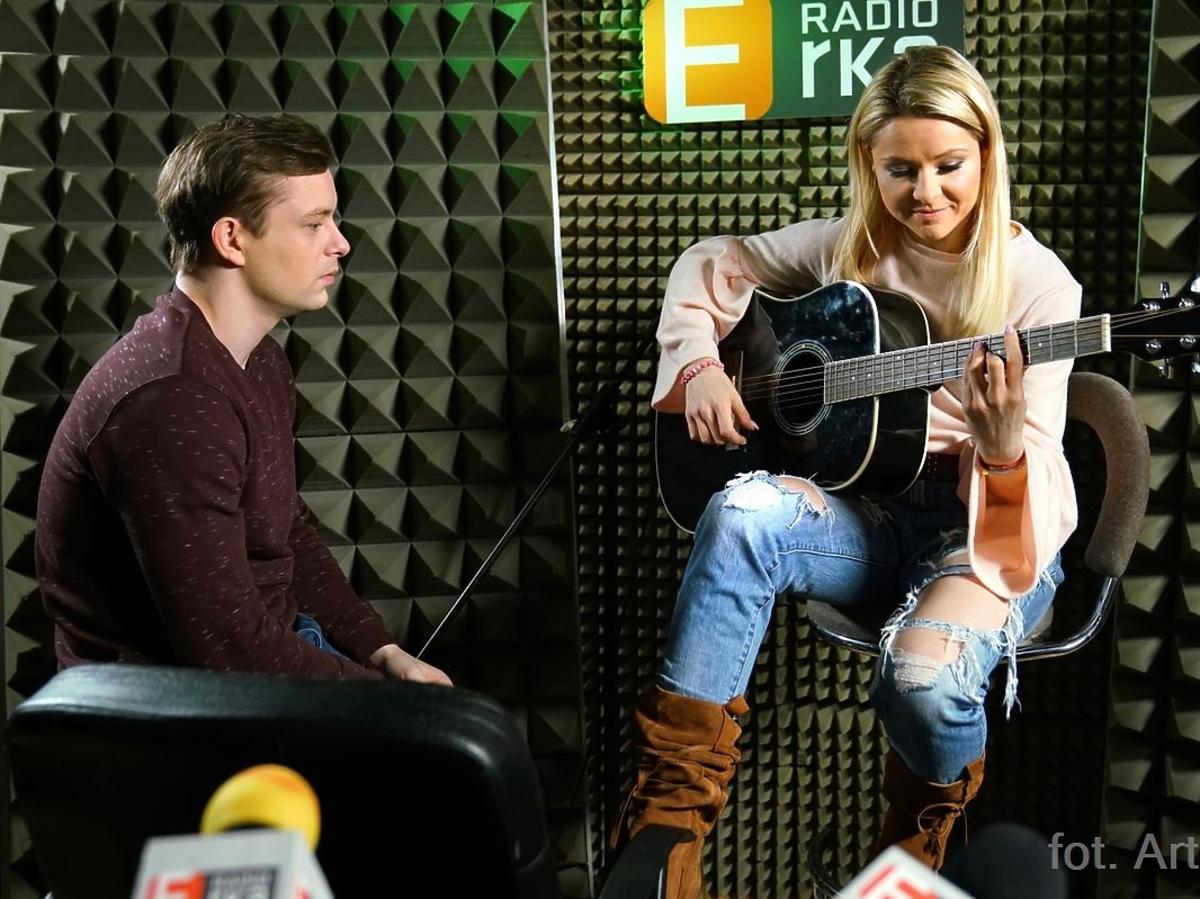 Barwy szczęścia: Ania Karwan kogo zagra w serialu? Zdjęcia