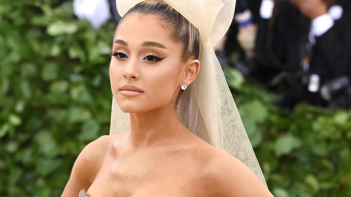 Ariana Granda załamana swoją figurą woskową. Jak wygląda?