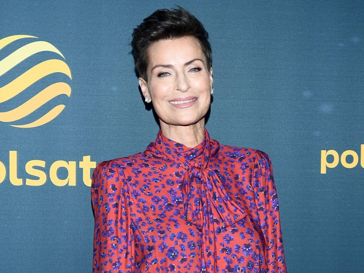 Danuta Stenka odsłoniła nogi we wzorzystej sukience na ramówce Polsatu ...