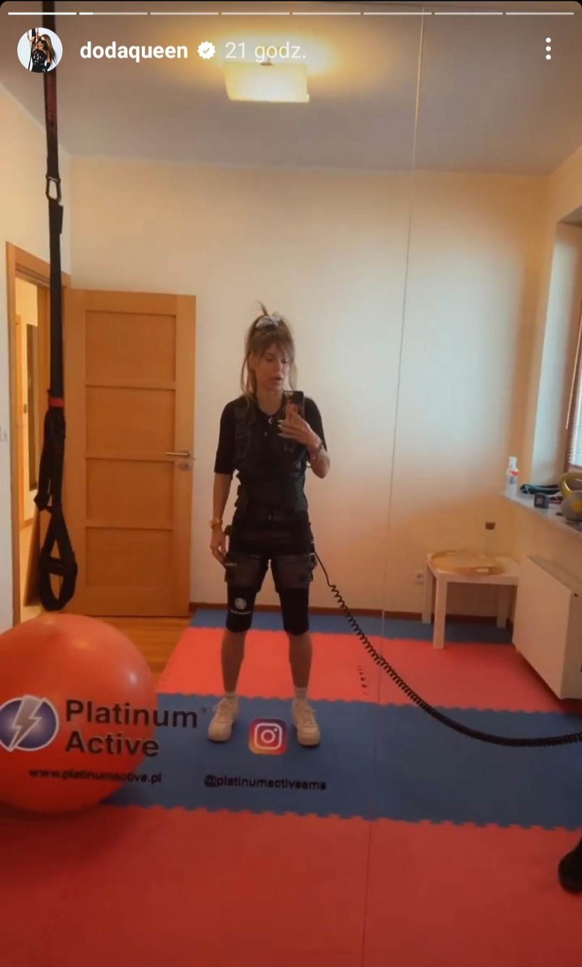 Doda i Dariusz Pachut nie szczędzą sobie czułości nawet... na sali ...