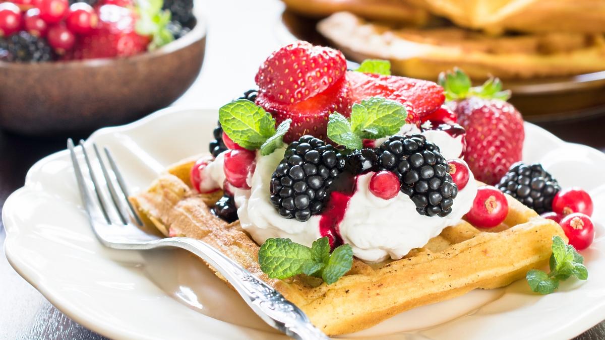 Przepis na gofry ze świeżymi owocami