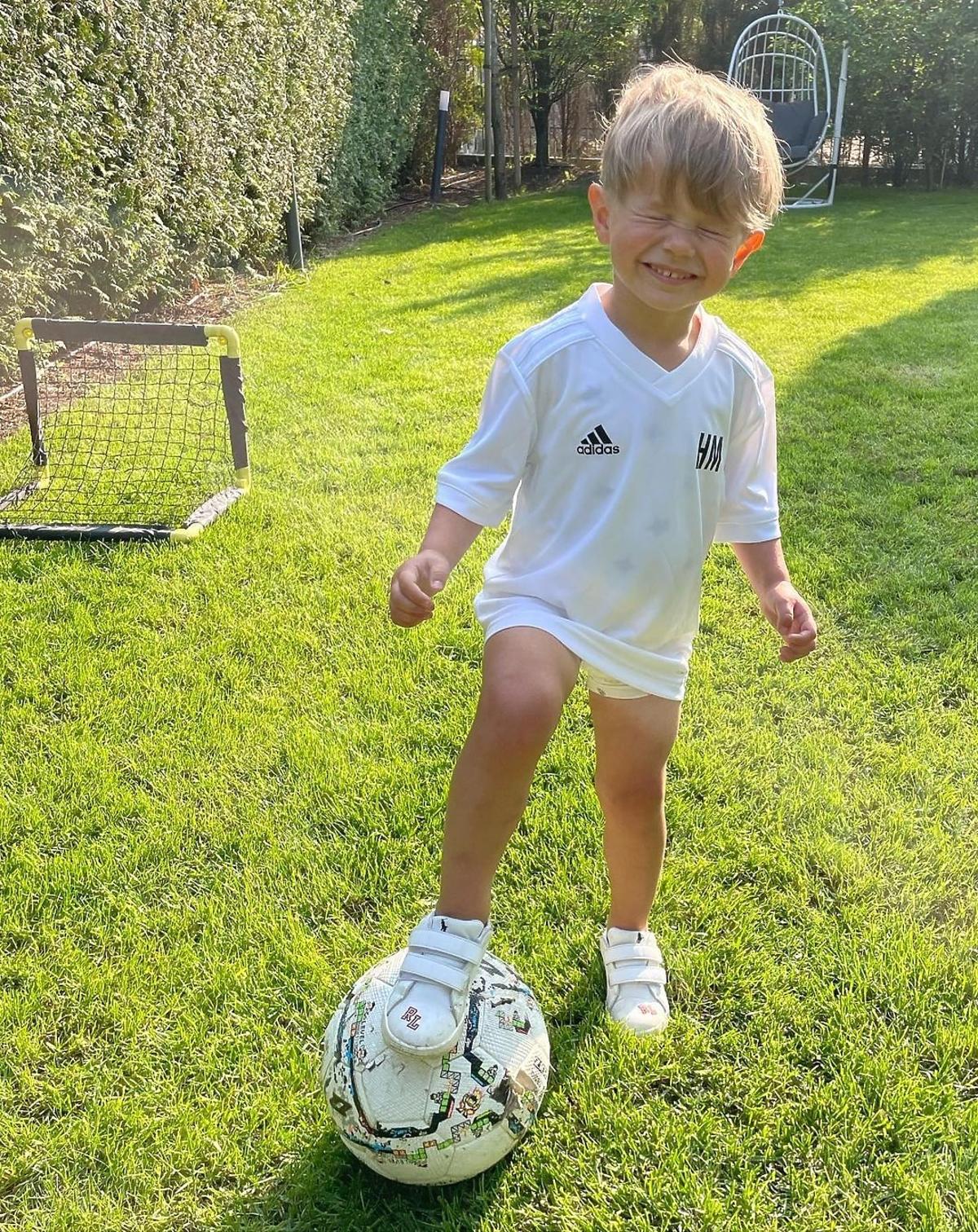 Fanki zachwycone Heniem Majdanem: "Łamacz serc rośnie"