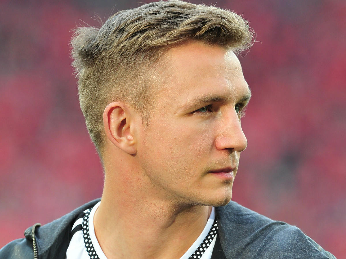 Jakub Rzeźniczak komentuje swoje zarobki: Jakub Rzeźniczak komentuje swoje zarobki: