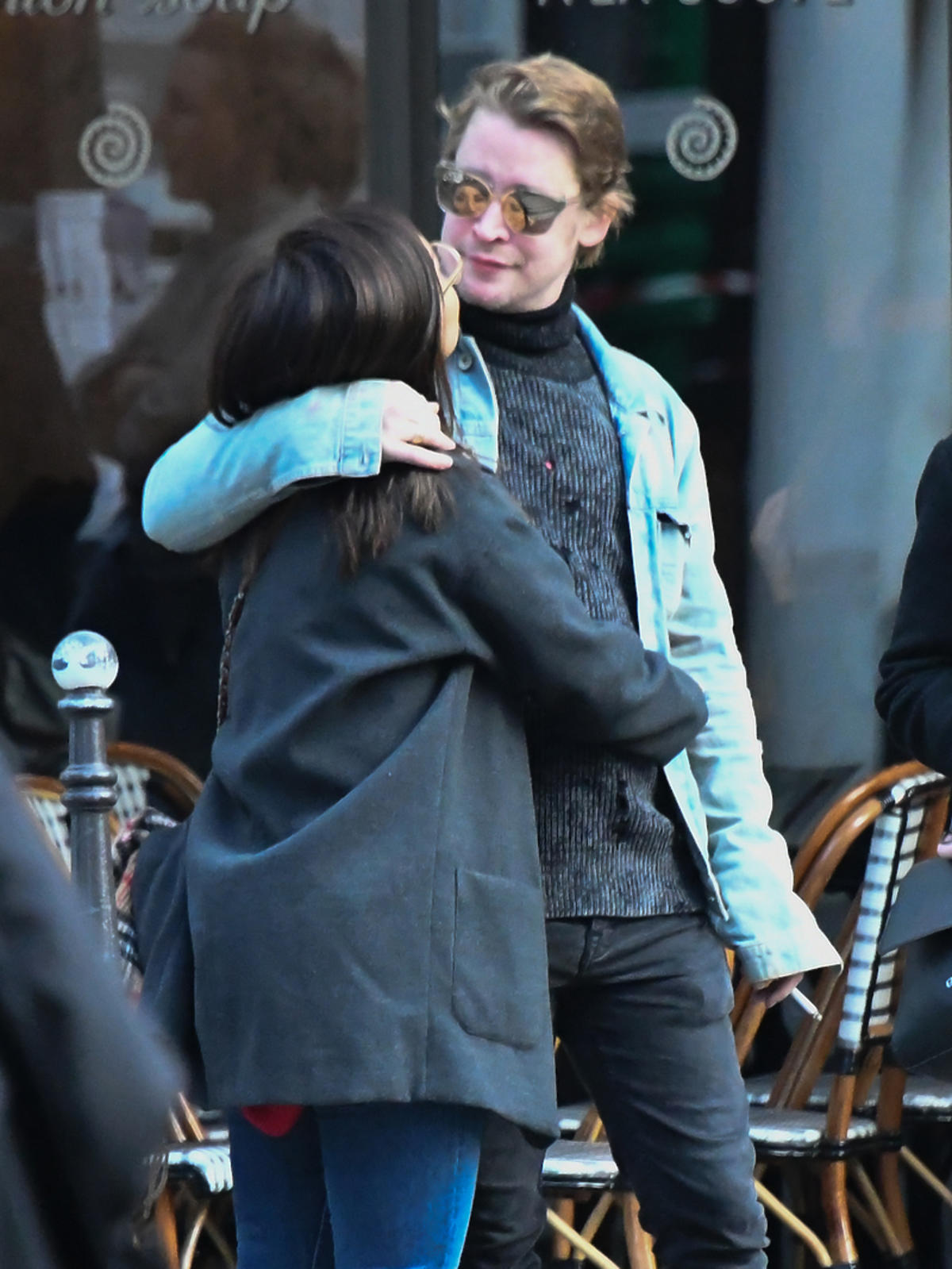 Kevin sam w domu jak teraz wygląda? Nowe zdjęcia Culkina