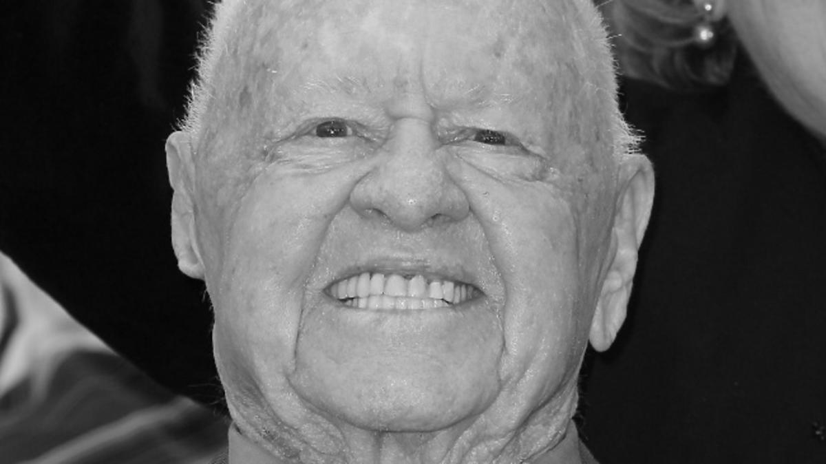 Mickey Rooney nie żyje. Śmierć Mickey Rooneya. Ile lat miał Mickey ... Mickey Rooney nie żyje. Śmierć Mickey Rooneya. Ile lat miał Mickey ...