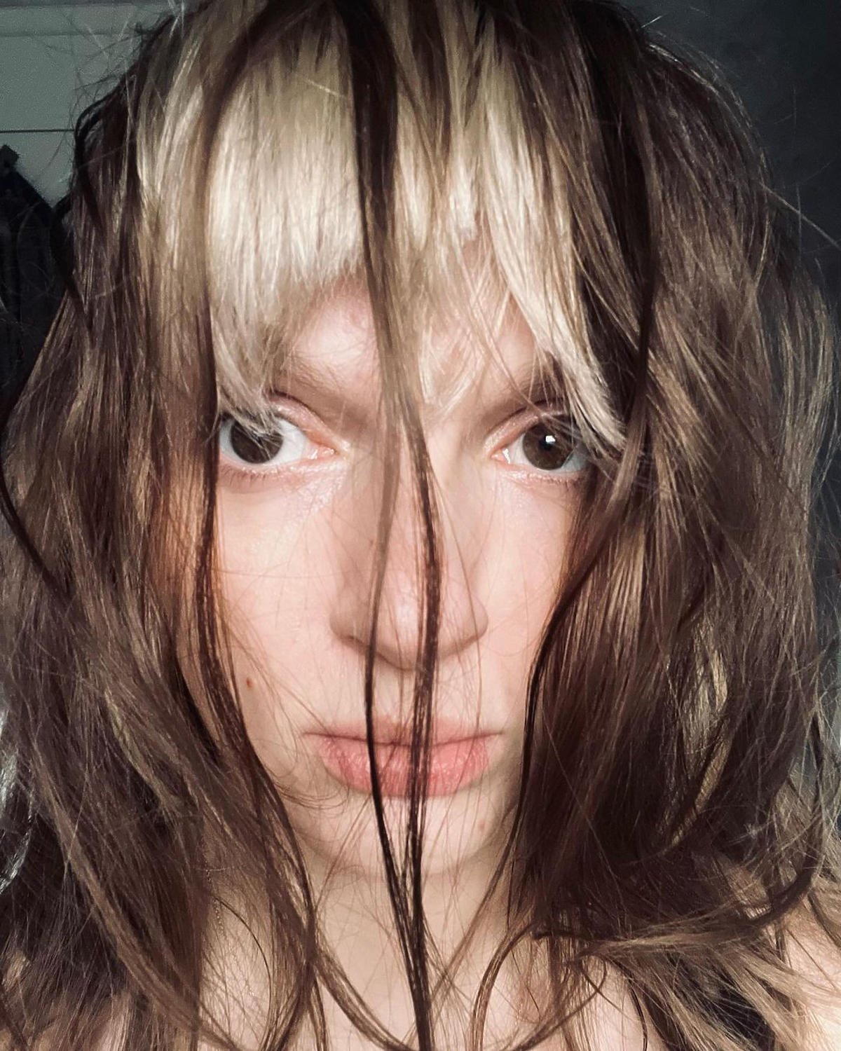 Sarsa wraca z nowym utworem i... fryzurą! Po rogach ani śladu [ZDJĘCIA]