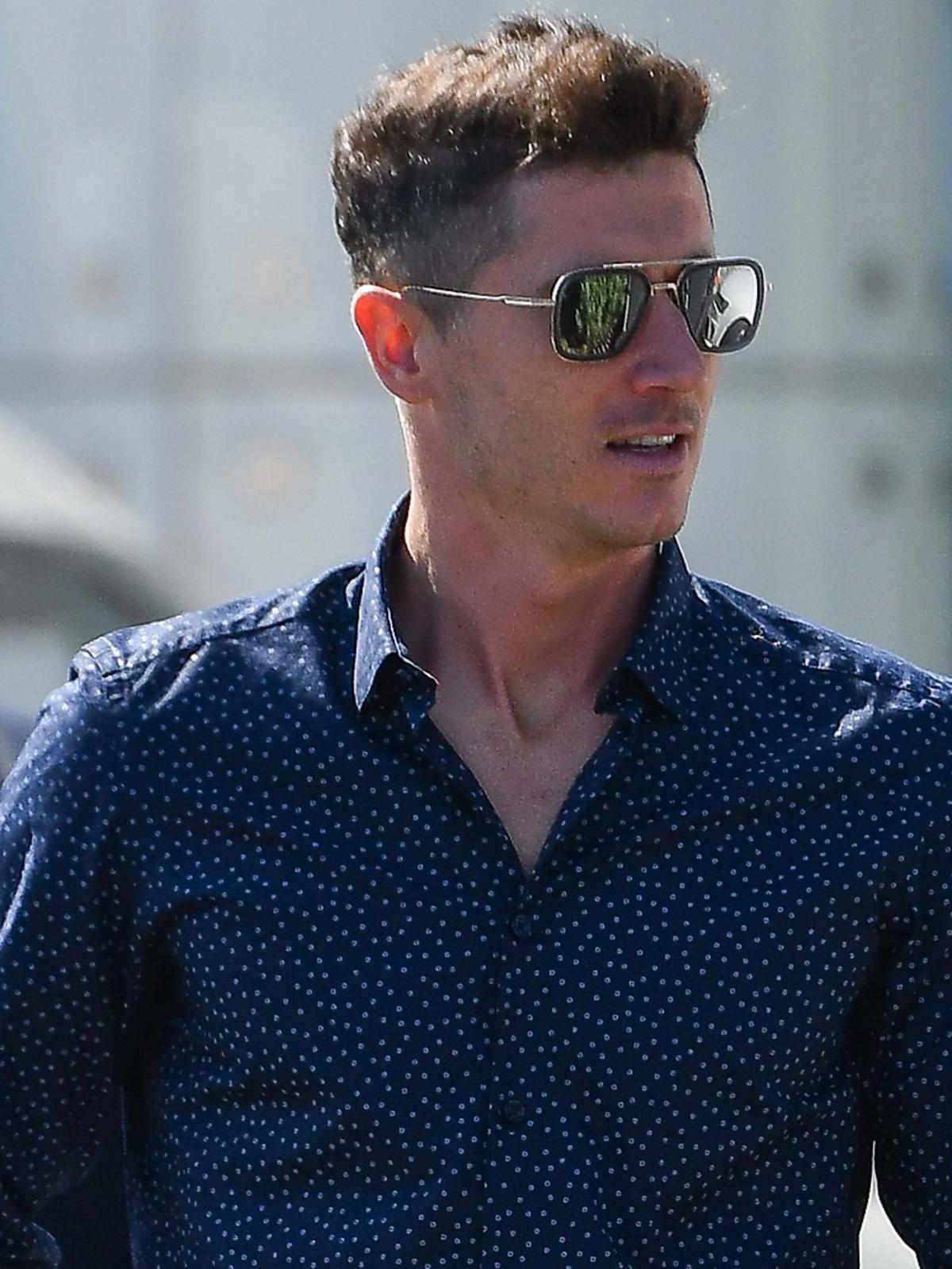 Robert Lewandowski ma nową fryzurę. Jak wygląda? Zdjęcie