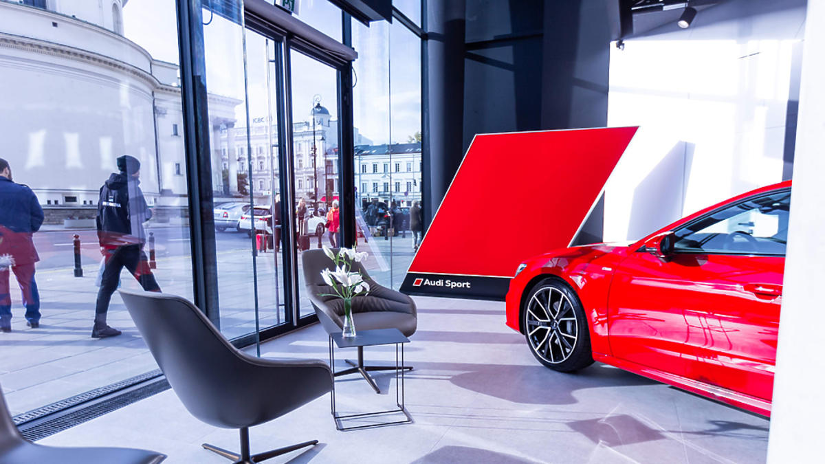 Salon Audi City na pl. Trzech Krzyży w Warszawie