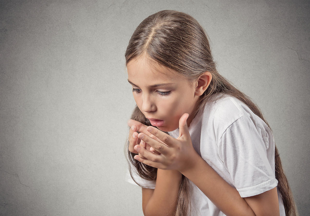 Wymioty w dorosłych i dzieci – najczęstsze przyczyny mdłości