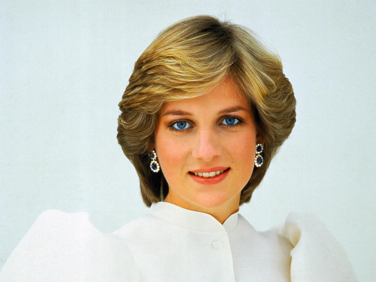 Lekarz, który walczył o życie księżnej Diany po wypadku po raz pierwszy ...