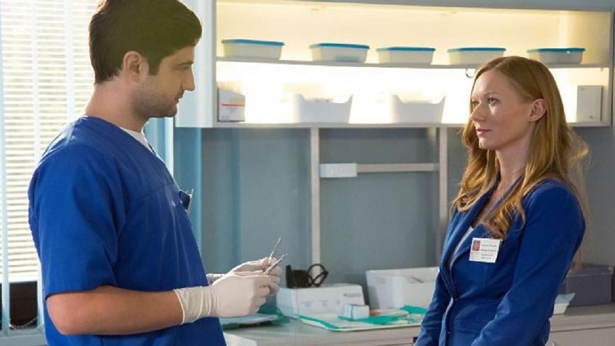 Polskie seriale o lekarzach: TOP 11 tytułów z wysokimi notami na Filmwebie!