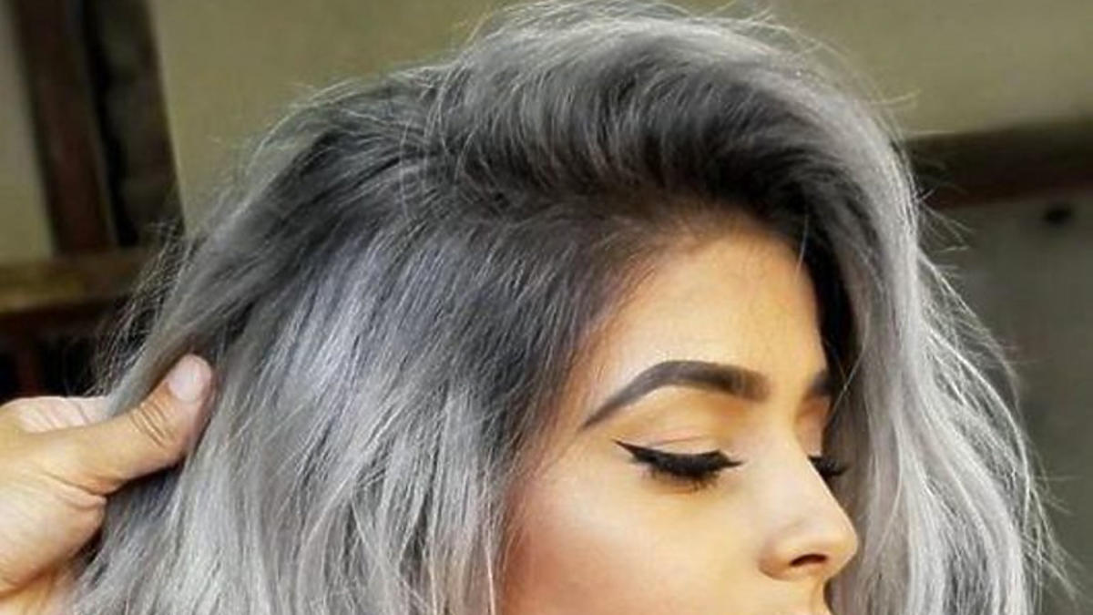 Modne fryzury na lato/jesień 2020. Grombre to najmodniejsza koloryzacja ...